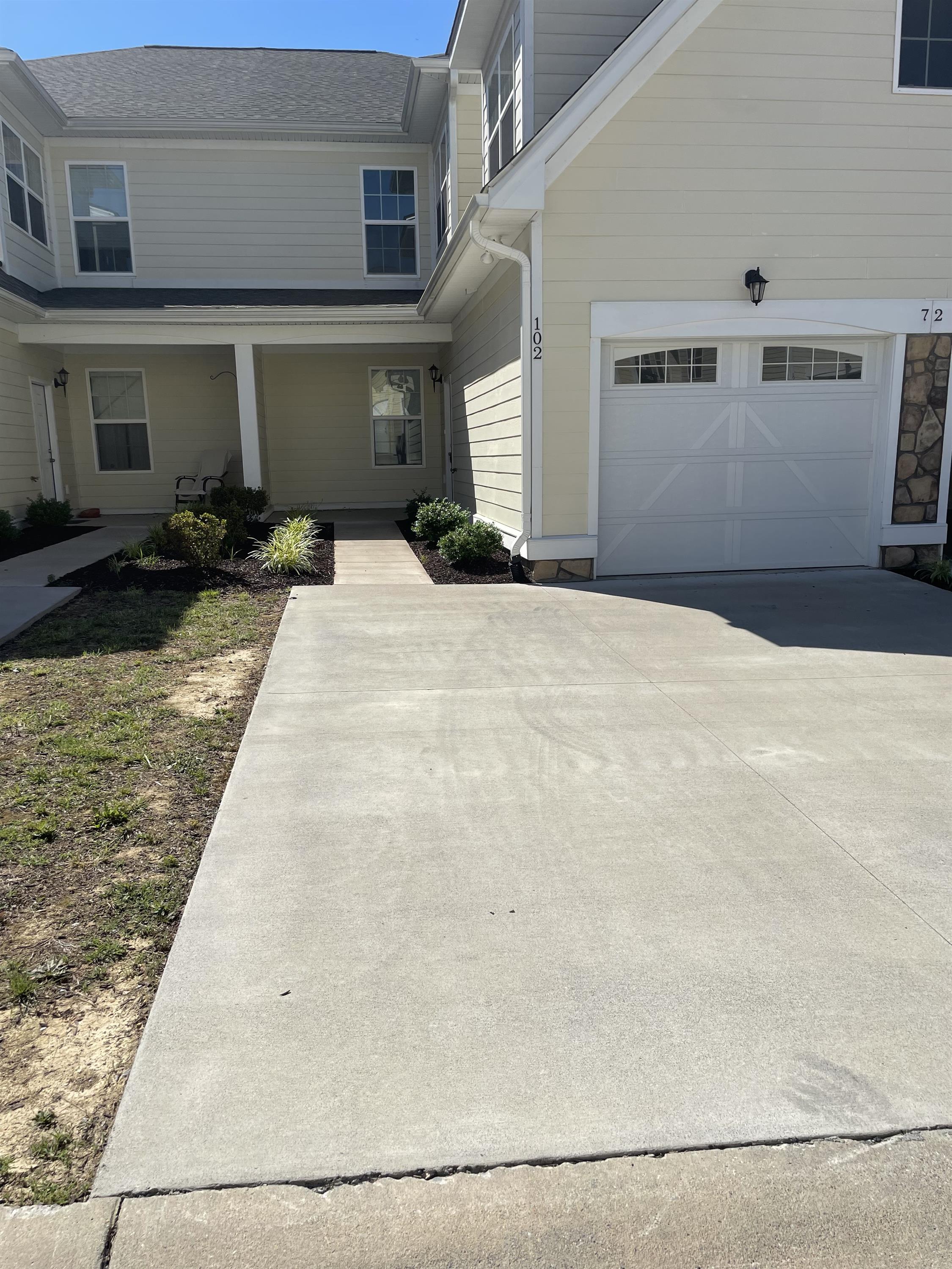 Home [virginiarealtygroup.managebuilding.com]